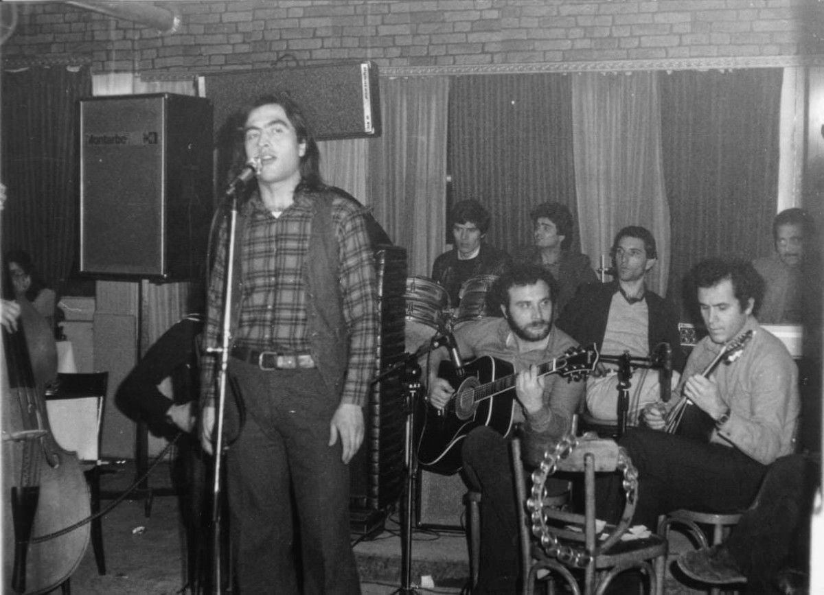 ΝΙΚΟΣ ΠΑΠΑΖΟΓΛΟΥ ~ ΣΤΗ ΡΩΓΜΗ ΤΟΥ ΧΡΟΝΟΥ - Εternal - radio